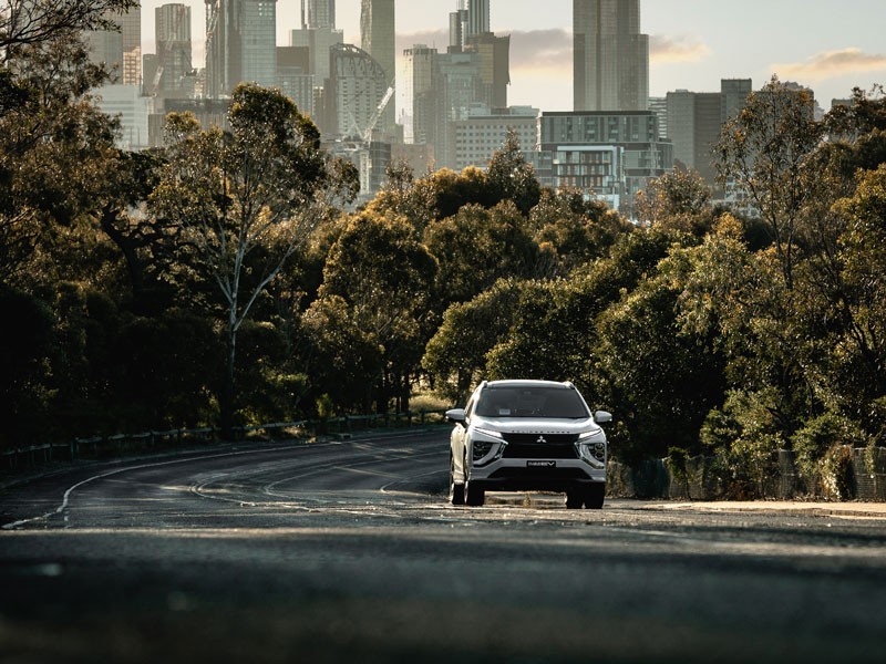 Eclipse Cross Plug-in Hybrid EV Features & Specifications | Mitsubishi ...