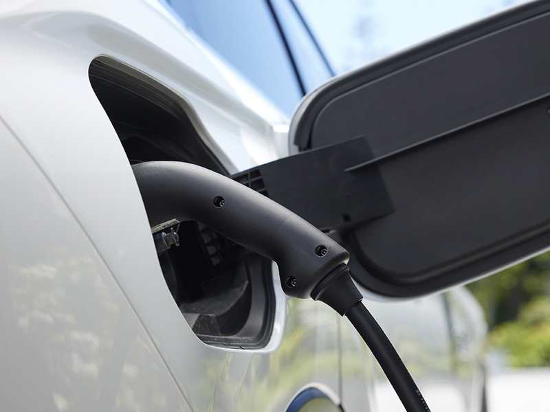 Plug-in Hybrid EV Technology | Mitsubishi Motors Australia Ltd