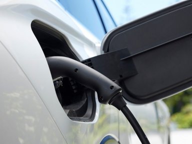 Plug-in Hybrid EV Technology | Mitsubishi Motors Australia Ltd