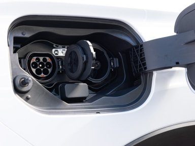 Plug-in Hybrid EV Technology | Mitsubishi Motors Australia Ltd